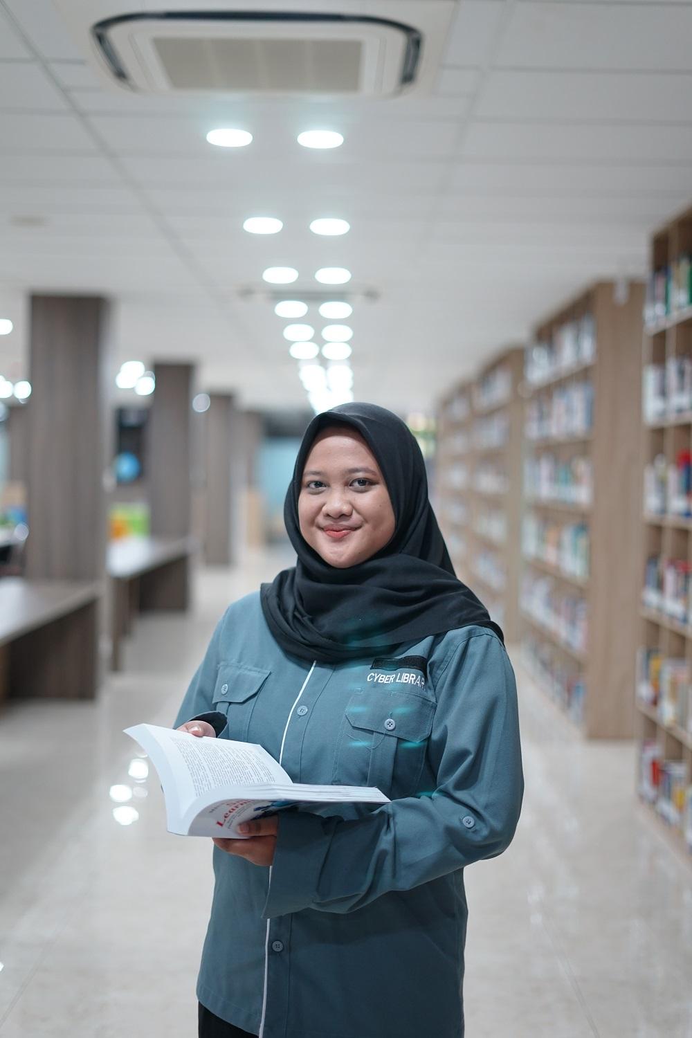 Struktur dan Staff – Cyber Library